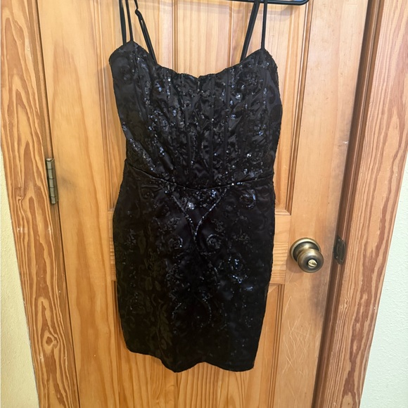 Windsor | Dresses | Windsor Black Sequin Mini Dress | Poshmark